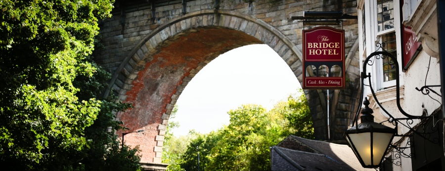 Home [www.thebridgehoteldurham.co.uk]